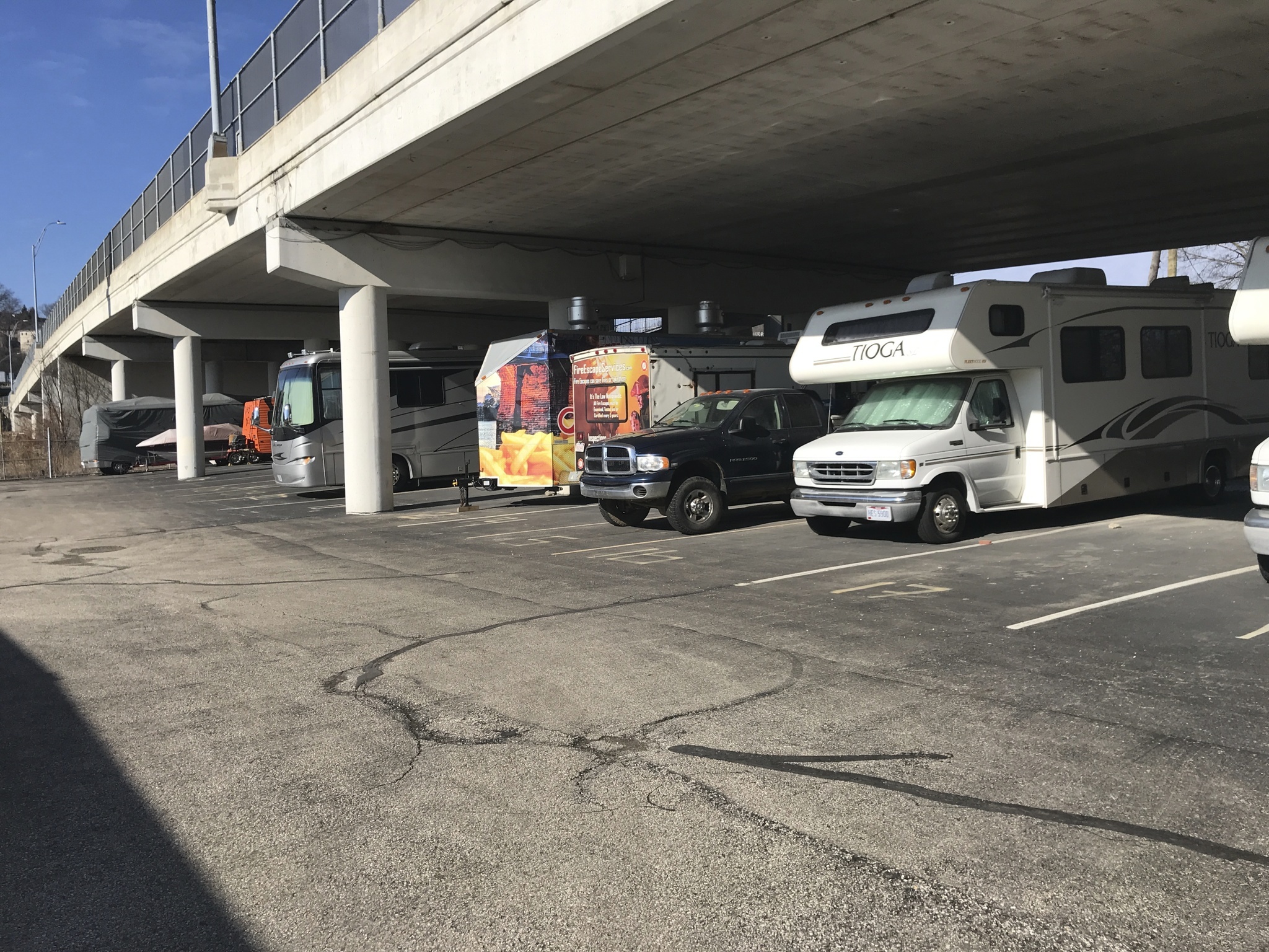 Self Storage in Cincinnati near Linwood, OH | Compass Self Storage