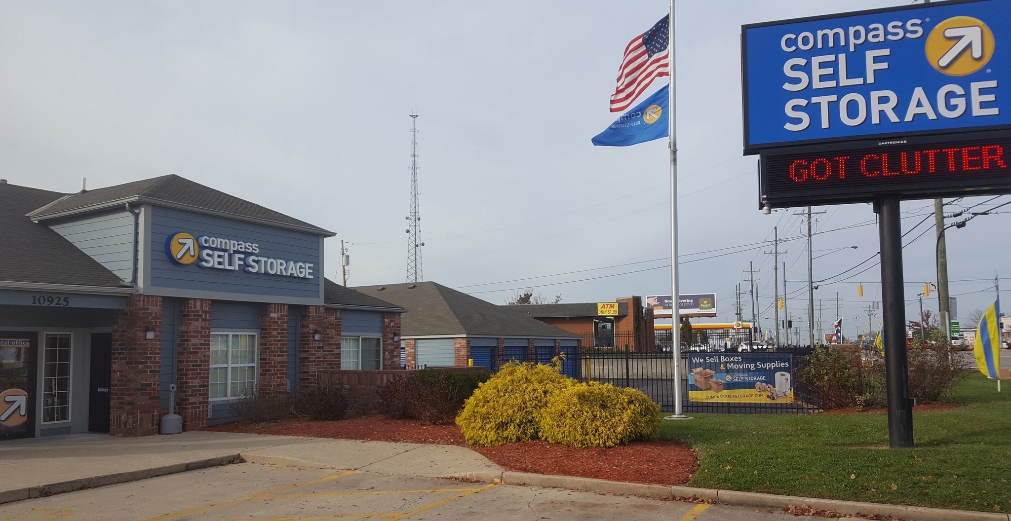 Self Storage on Hamilton Ave. Cincinnati, OH | Compass Self Storage