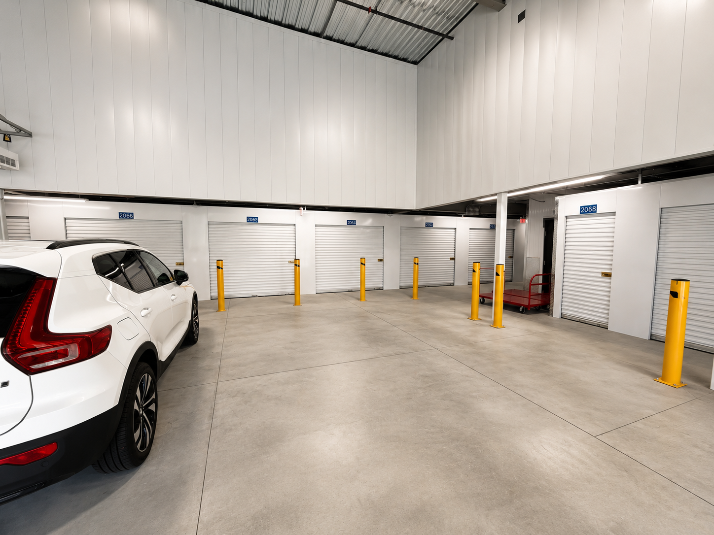 Climate-Controlled Storage & Vehicle Storage Units in Smithfield, RI